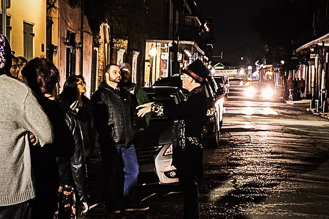 New Orleans Premier Ghost, Voodoo & Vampire Walking Tour - Handling the Weather and Cancellations
