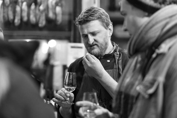 Paris Art of Pairing Cheese and Wine Tasting in a Cheese Cellar
