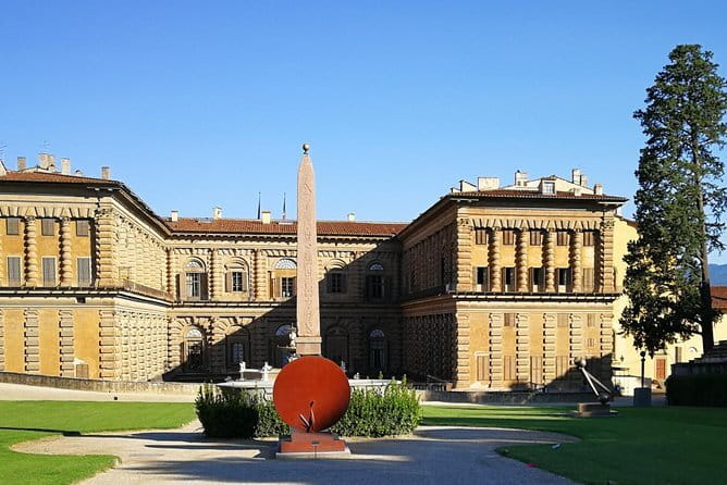 Pitti Palace Boboli Garden & Palatina Gallery Guided Tour - The Value of Guided Tours in Florence