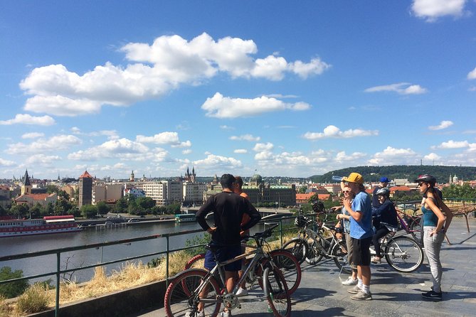 Prague Bike Tour - Stunning Viewpoints, Castle, City & Park - Experience Quality and Group Dynamics