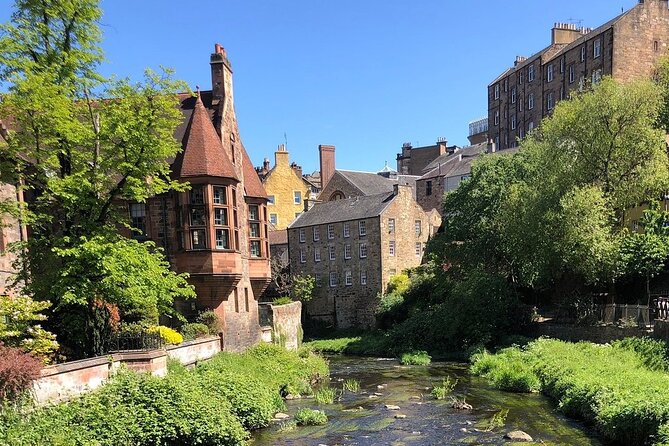 Private 4 Hour Tour of Edinburgh in a Spacious 6-seater Mercedes - Why the Guides Make a Difference