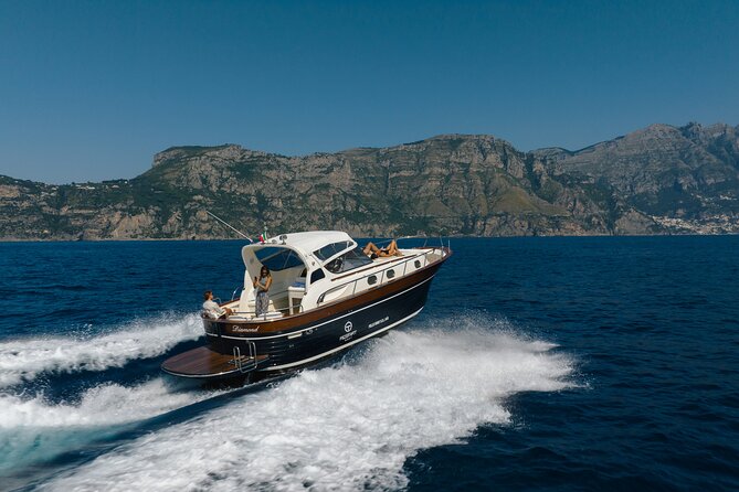 Private Capri day tour from Sorrento on a 38ft Motorboat - Analyzing the Itinerary Step-by-Step