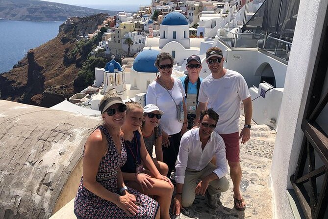 Private Oia Panoramic Scenes: Embrace the most picturesque village of Santorini! - Authenticity & Authentic Experiences