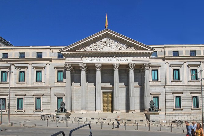 Royal Palace & Prado Museum Skip the Line Guided Tour - Practical Details and Tips