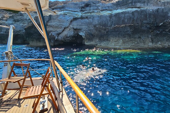 SciatumiaDay boat tour to Lampedusa with typical lunch