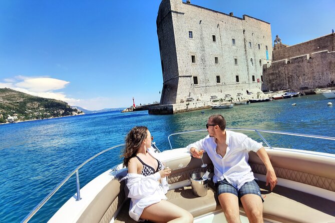 Speedboat Atlantic Marine 750, 4 or 8 hours - The Experience: Comfort, Convenience, and Authenticity