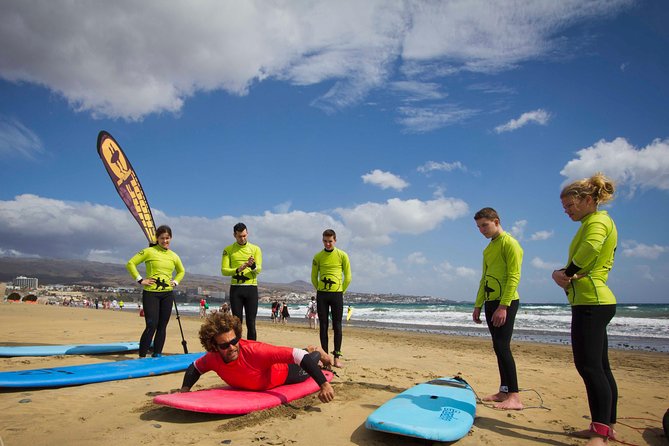 Surfing on Gran Canaria - Who Should Consider This Tour?