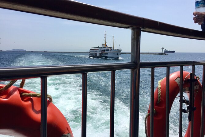 Taste of Turkey on Two Continents: From European Istanbul to Asian Kadikoy - What to Expect: Food, Views, and Culture