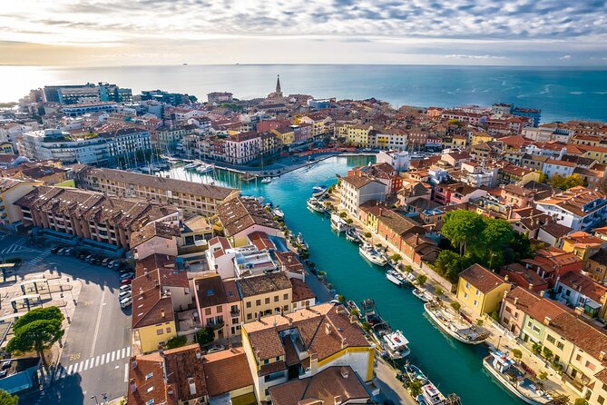 The Essence of Venice in a Stress Free Small group Walking Tour with a Top Guide - The Price and Value