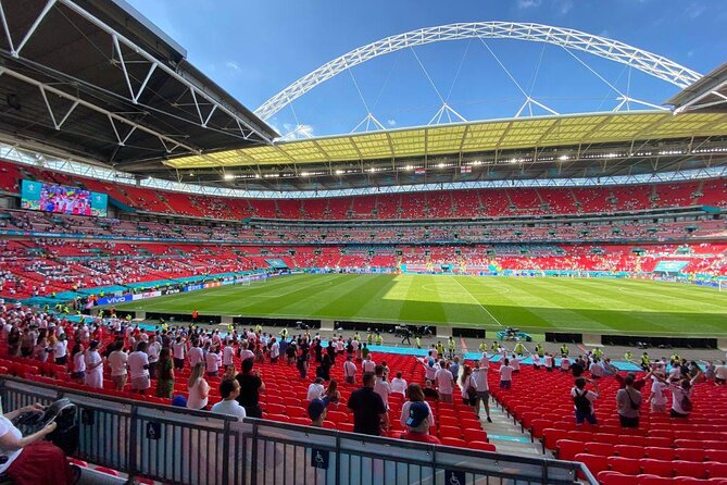 Tour of Wembley Stadium in London - Navigating the Itinerary