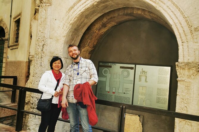 Tour to discover the Unique History of Verona, the City of Art