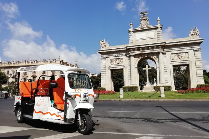 Valencia: Tuk Tuk Full Tour - The Logistics and What to Expect
