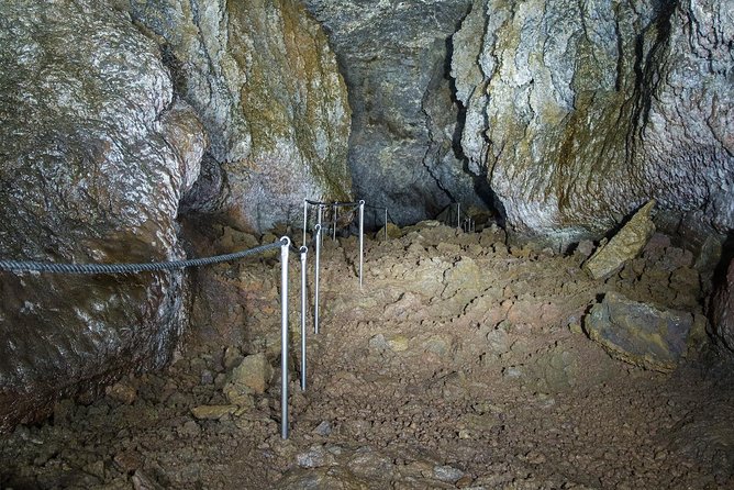 Vatnshellir Cave Tour - Location and Accessibility