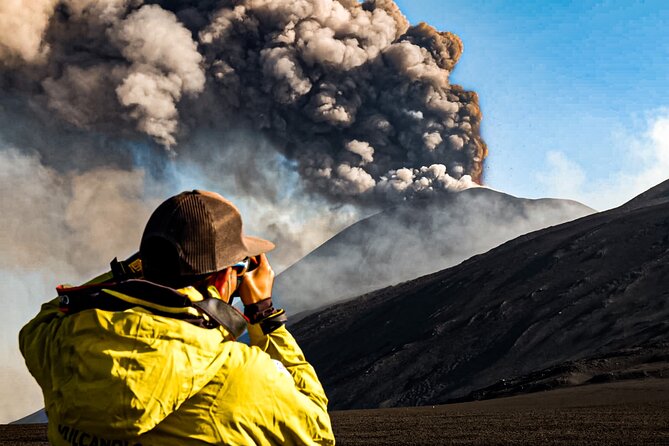Volcanological excursion of the wild and less touristy side of the Etna volcano - The Guided Tours and Equipment