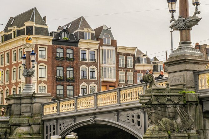 Amsterdam Canal Cruise with German Guide and unlimited drinks - Real Traveler Insights