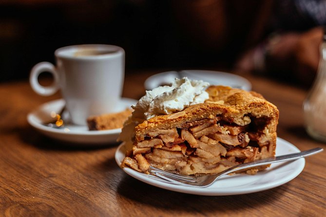 Amsterdam Private Tour: Highlights & Hidden Gems by Bike or Foot - The Itinerary in Detail