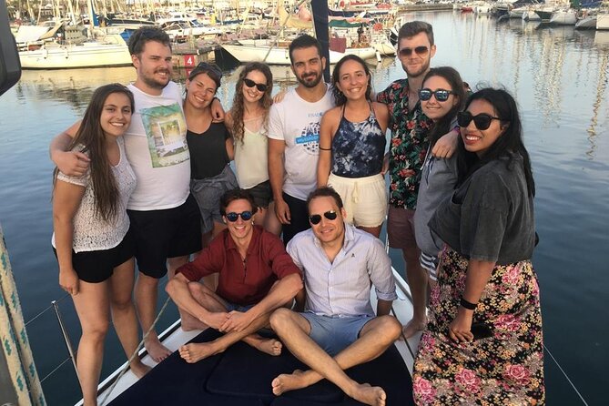 Barcelona 4-hour Private Boat Trip - FAQs