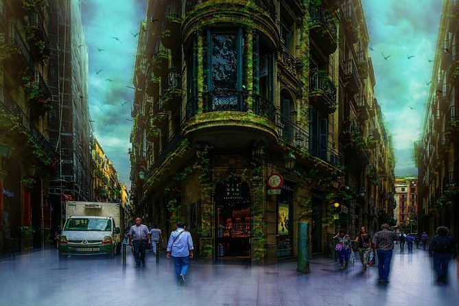 Barcelona Ghosts & Legends Tour - Timing, Price, and Group Size