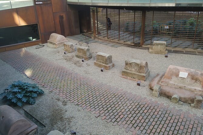 Barcelona Gothic Quarter Old Town Private Tour - What Makes This Tour Stand Out?