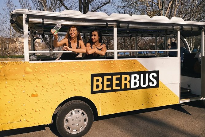 BeerBus Budapest - Sightseeing PRIVATE party tour - How the Experience Feels and What You Can Expect