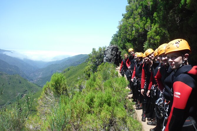 Canyoning Experience Level II Moderate - FAQ