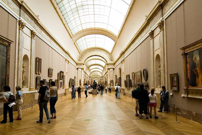 Family Treasure Hunt at the Louvre Museum - Why Families Keep Coming Back