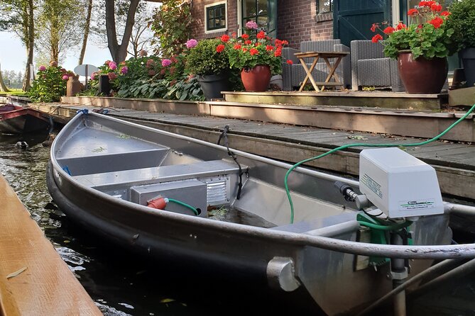 Giethoorn Day Tour from Amsterdam with Small Boat Ride - Areas for Improvement