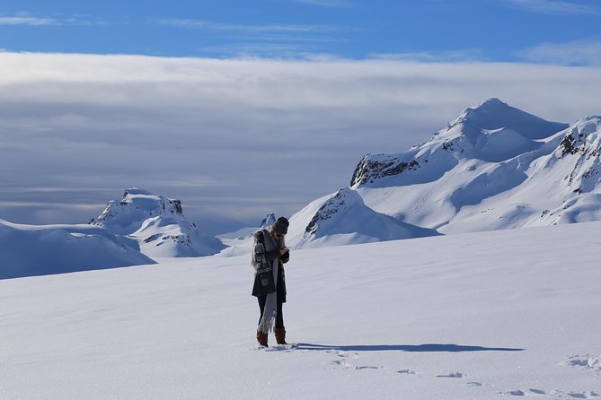 Golden Circle Small-Group Tour by Superjeep from Reykjavik - Off-Road Adventure & Glacial Travel