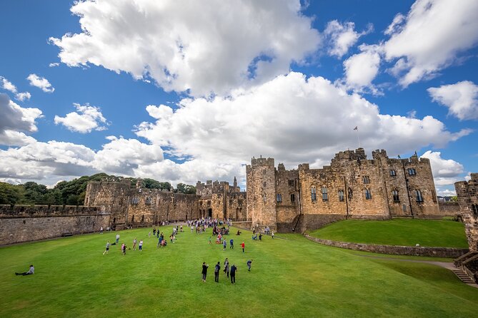 Harry Potter's Alnwick Castle and Scottish Borders Day Trip - Final Thoughts: Who Is This Tour For?