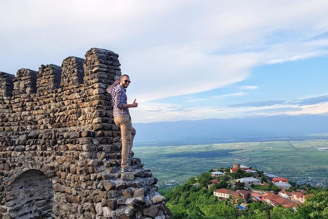 Kakheti Gems: Rainbow Mountains, Gareji & Signagi Private Tour - Transport & Guide: Comfort Meets Local Insight