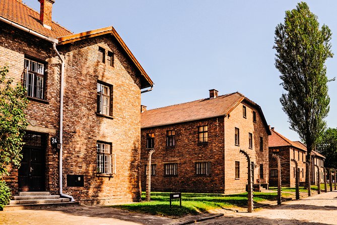 Krakow to Auschwitz-Birkenau Live Guided Tour with Transportation - The Overall Balance: Value Versus Experience