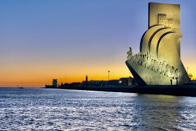 Lisbon Sunset Sailing Experience with Drinks - Who Should Consider This Tour?