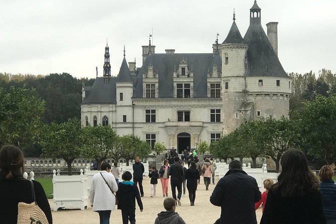 Loire Valley Castles Small-Group Day Trip from Paris - What Reviewers Say