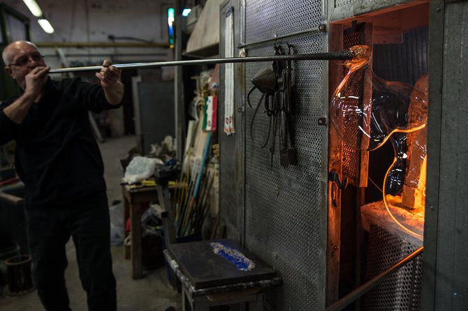 Murano Glass Experience With a Visit to a Burano Lace Island - Considerations and Possible Drawbacks