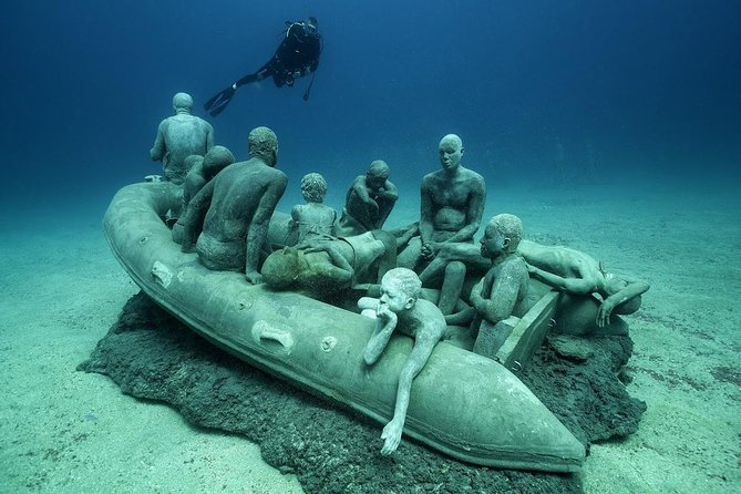 Museo Atlantico for certified divers - The Logistics and Group Size