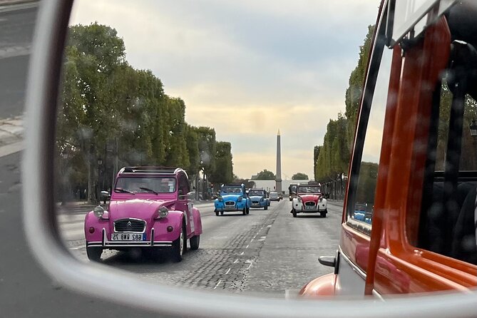 Private tour Paris Little-known places 2 hours in Citroën 2CV - What Travelers Say