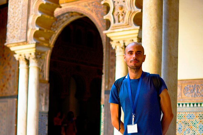 Private visit to the Alcazar and the Cathedral of Seville - The Guide: Ricardo Carmona