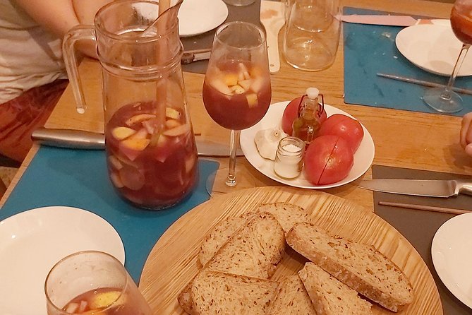 Sangria Cultural Workshop with Tapas - Who Will Love This Experience?