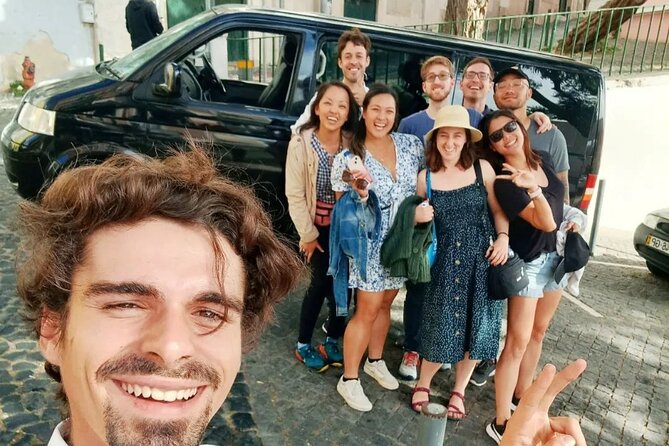 Sintra & Cascais Private Tour from Lisbon + Dinosaur footprints on the beach! - FAQ