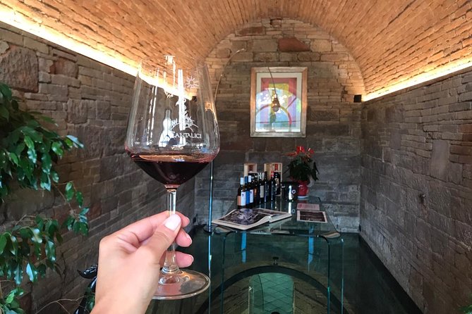 Wine tasting in the historical Cantalici winery - Practical details and value
