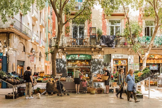 Barcelona Highlights & Hidden Gems: Private Tour with a Local - Who Would Love This Tour?