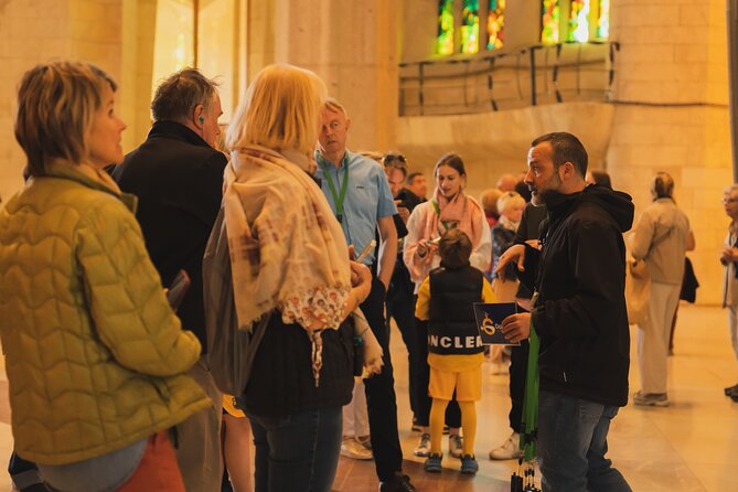 Barcelona: Sagrada Familia Skip-the-Line Guided Tour & Tickets - Who Should Book This Tour?
