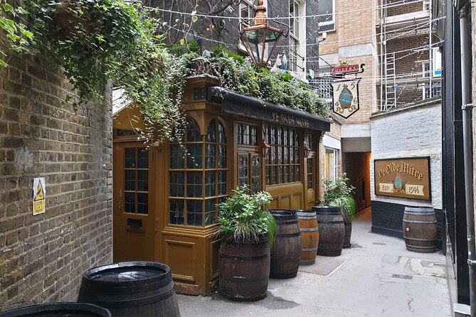 Burnings, Butchery & Black Death: A Walking Tour of London's Bloody Past - FAQs