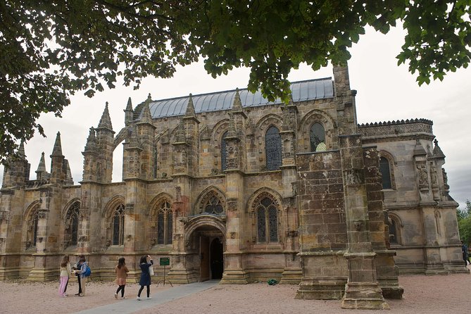 Edinburgh: Rosslyn Chapel, the Borders & Glenkinchie Distillery - Authentic Experiences: What Travelers Say