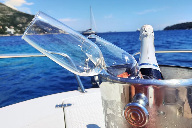 Explore Elaphiti Islands in this unique tour at your own pace for 4 or 8 hours - Who Should Consider This Tour?