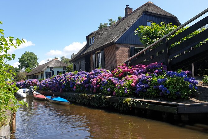 Giethoorn Day Tour from Amsterdam with Small Boat Ride - Who Will Love This Tour?