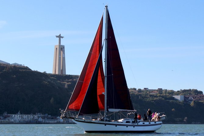 Lisbon - Daylight or Sunset on a Vintage Sailboat - FAQ