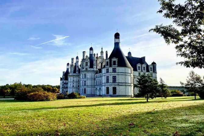 Loire Valley Wines and Castle Small Group Day Trip from Paris - Frequently Asked Questions