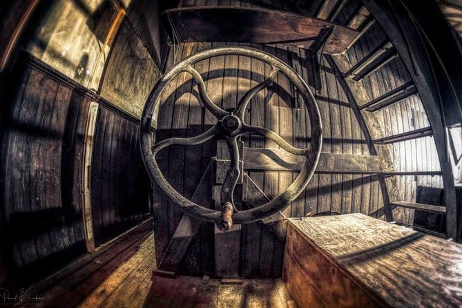 New York Catacombs by Candlelight - In The Sum Up