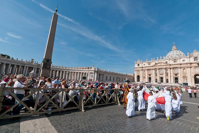 Papal Audience with Pope Leo XIV and Expert Local Guide - FAQs